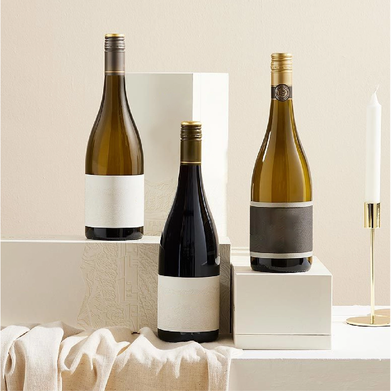 Glass Wine Bottles – Customizable & Elegant Packaging
